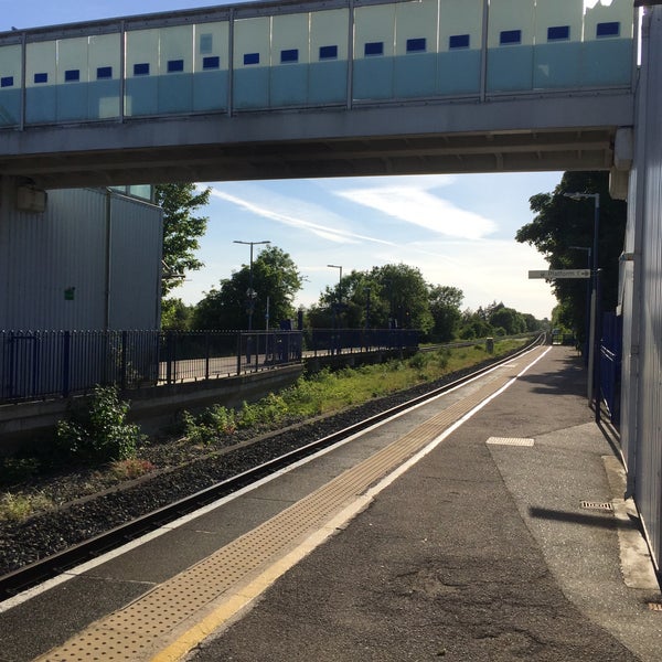 Denham Railway Station (DNM) - Rail Station in Buckinghamshire