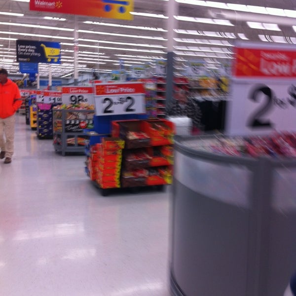 Walmart Supercenter - Big Box Store