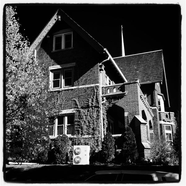 Brumder Mansion - Bed and Breakfast in Milwaukee
