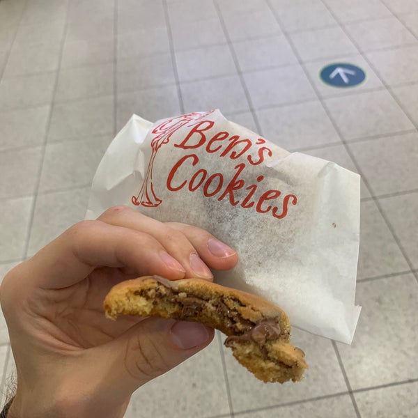 Ben's Cookies - Bakery