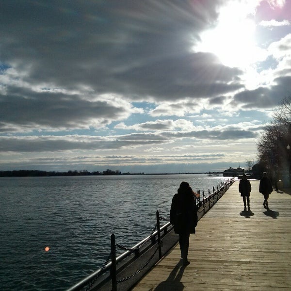 Harbour Square - Harbourfront - 2 tips