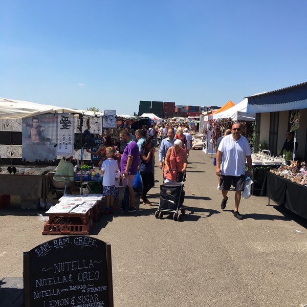Dagenham Sunday Market - Barking, Greater London