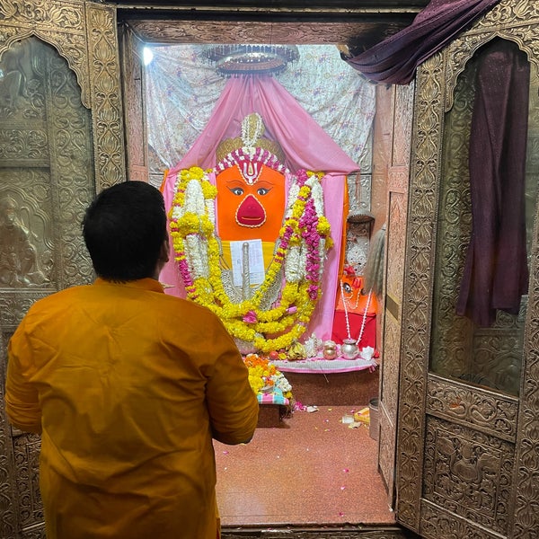 Hanuman Temple Nawlakha - Hindu Temple in Indore