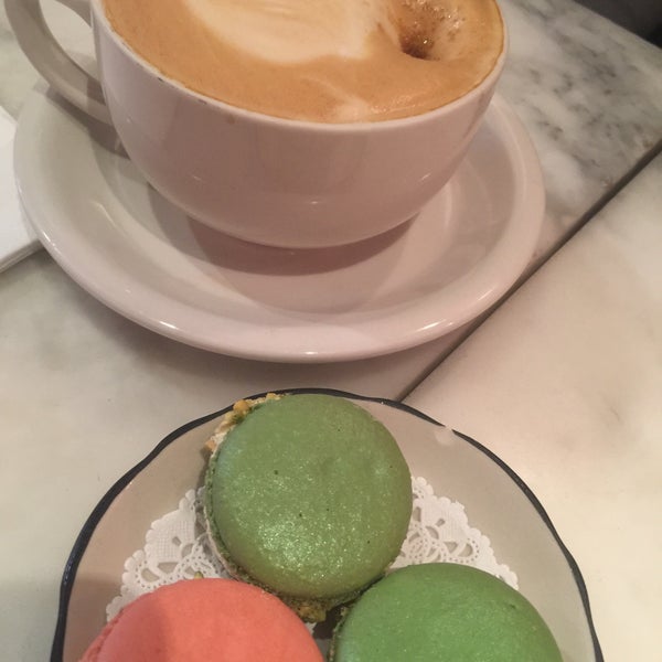 Macaron Café - Dessert Shop in New York