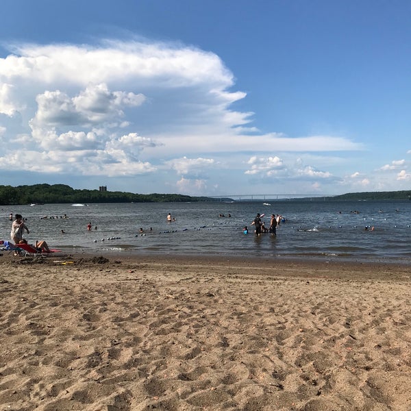 Are Dogs Allowed At Kingston Point Beach