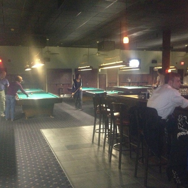 Fast Eddie's Sports & Billiards - Pool Hall