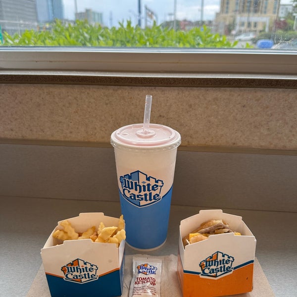 White Castle - Fast Food Restaurant