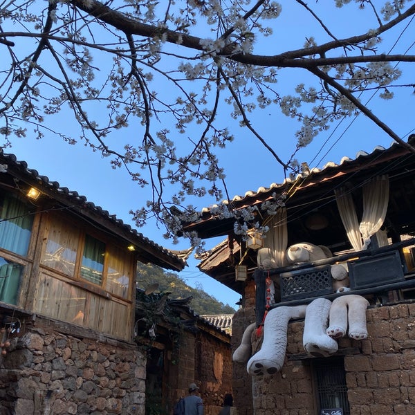 Shu He Ancient Town 束河古鎮 - 23 tips from 976 visitors