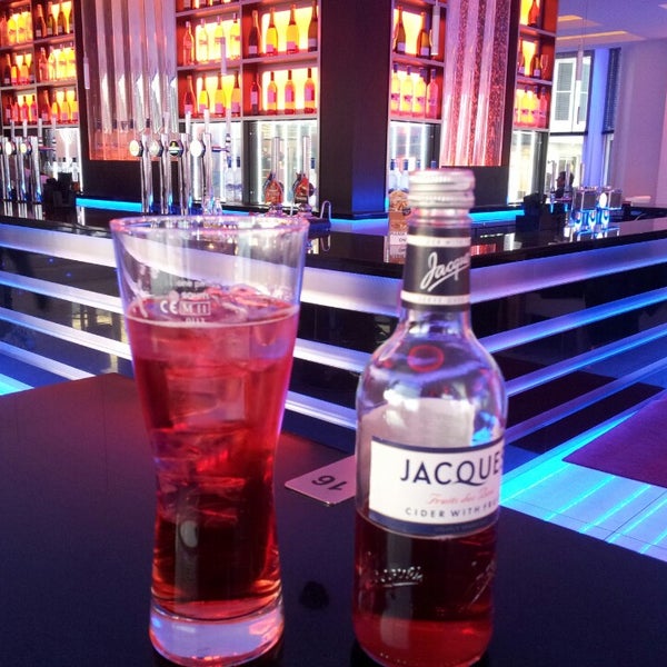 Iconic Bar - 5 tips from 52 visitors