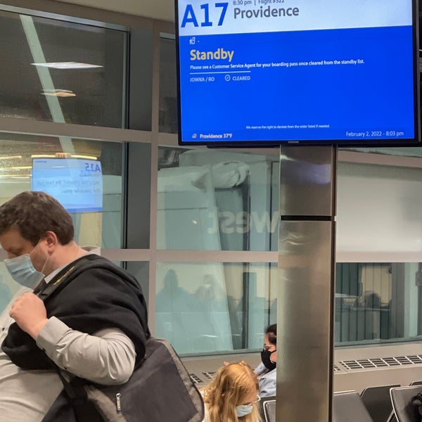 Gate A17 - Airport Gate in Midway Airport