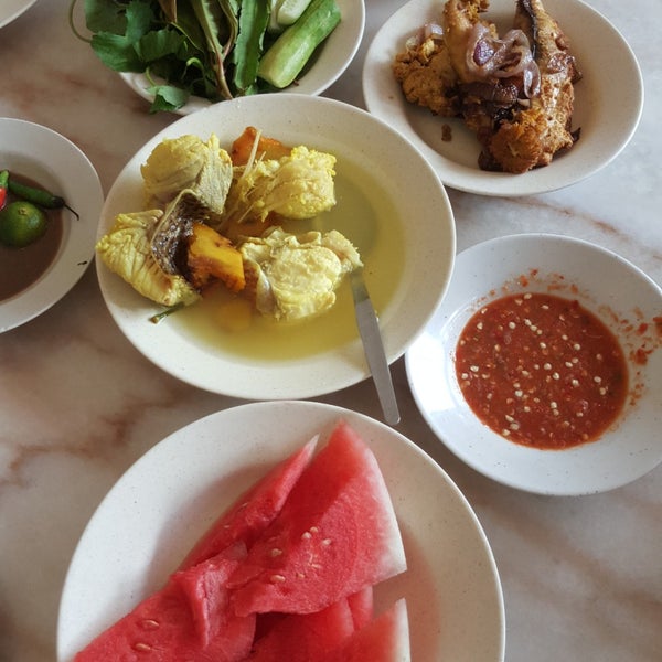Photos at Restoran Mat Binjai - 31 tips