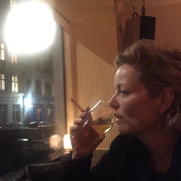 Photos at Riesen Bar - Vesterbro - Kongens Enghave - Oehlenschlägergade 36