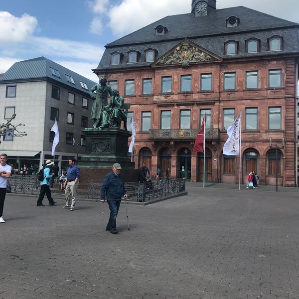 Marktplatz - Plaza in Hanau