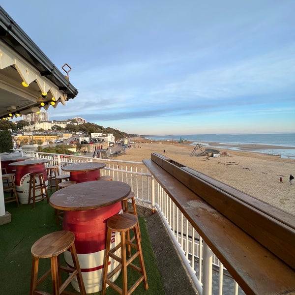 Aruba - Bar in Bournemouth