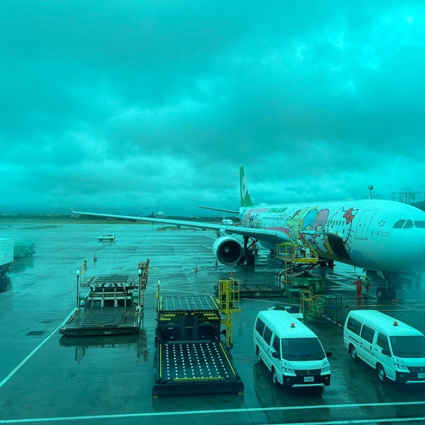 Gate C3 - Airport Gate