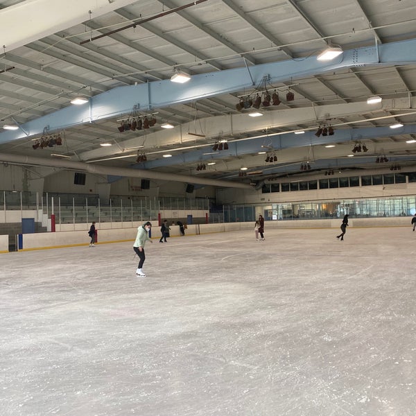 Highland Ice Arena - 7 tips from 612 visitors