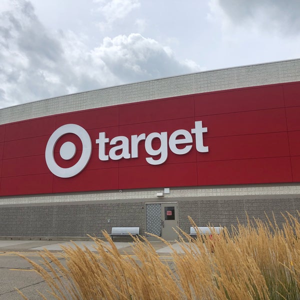 Target - Grand Hunt Center - Gurnee, IL