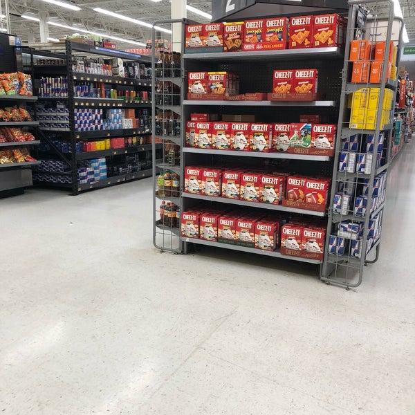 Photos at Walmart Supercenter - Big Box Store in Gurnee