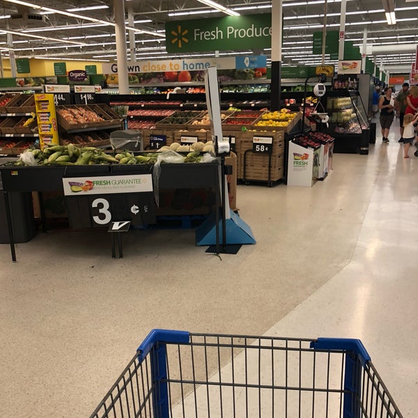 Photos at Walmart Supercenter - Big Box Store in Gurnee