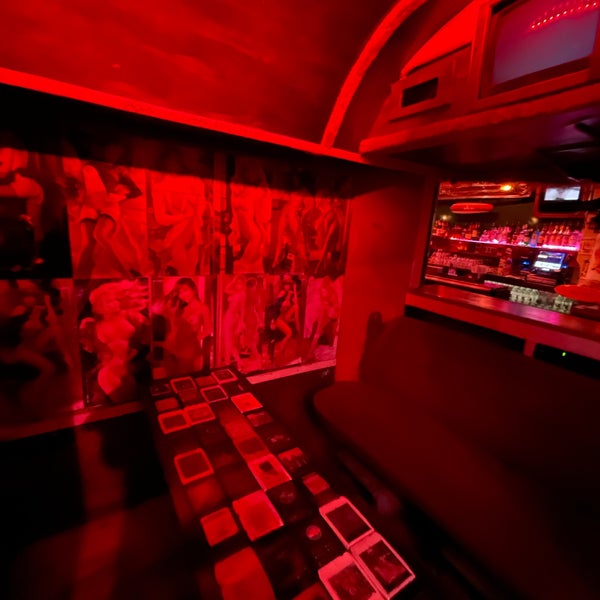 Kozy Kar Bar - Bar in Polk Gulch