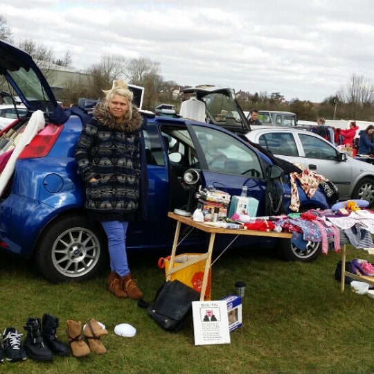 Apps Court Car Boot Sale - 1 tip