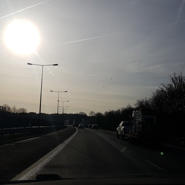 Photos at M25 Junction 16 / M40 Junction 1A - J16 / J1A