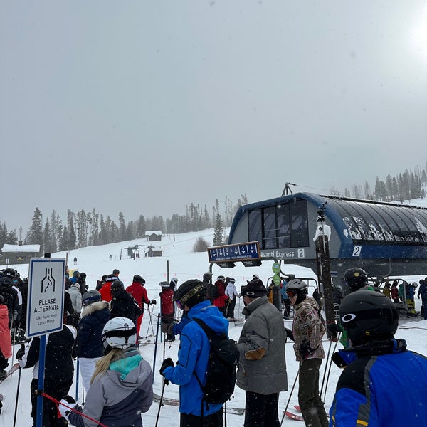 Avanti Express 2 Chairlift - 3 tips