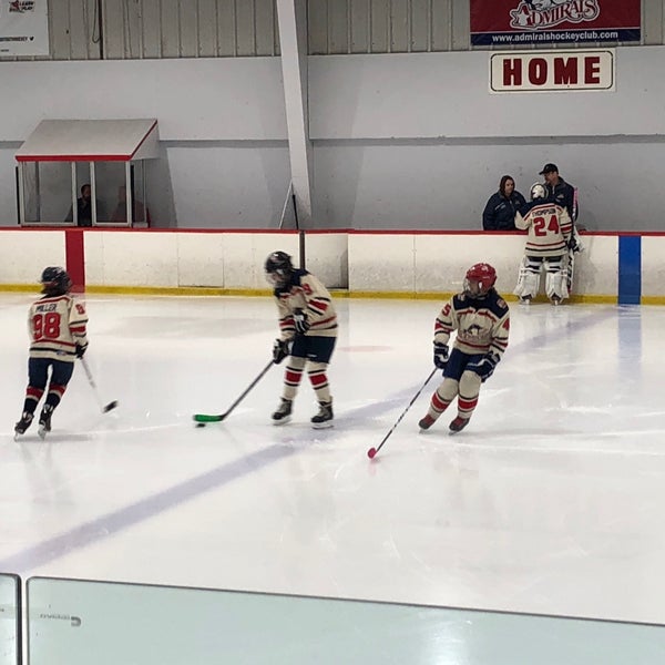 Carol stream Ice rink - Skating Rink in Carol Stream