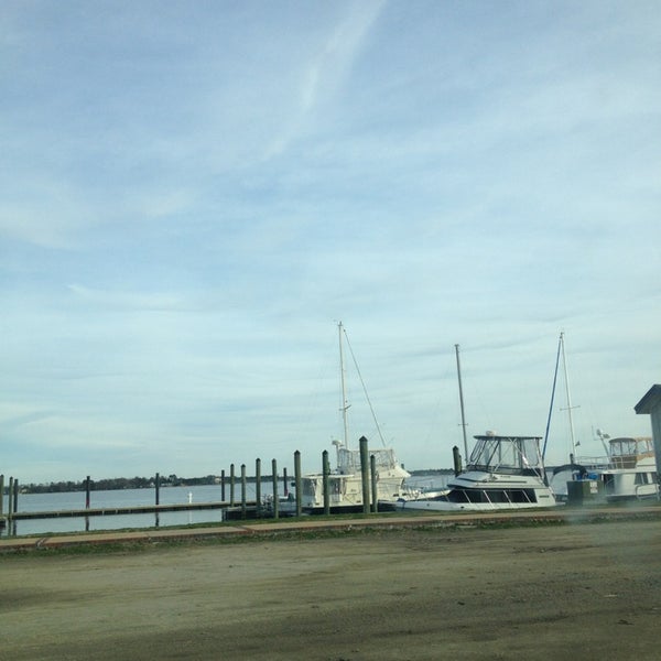 Galley Marina - Harbor or Marina