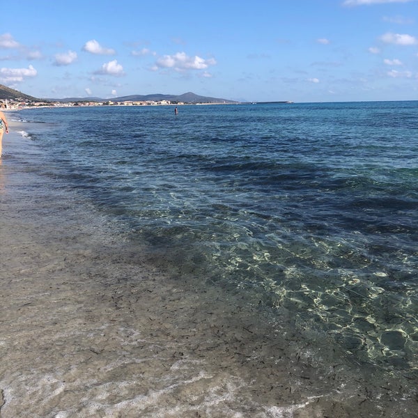 Spiaggia di La Caletta - Beach in La Caletta