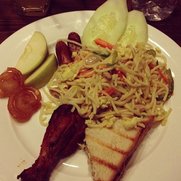 Cafe SoI 3 - 19 tips from 137 visitors