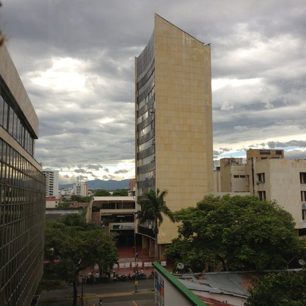 Centro Comercial Plaza real - 25 visitors