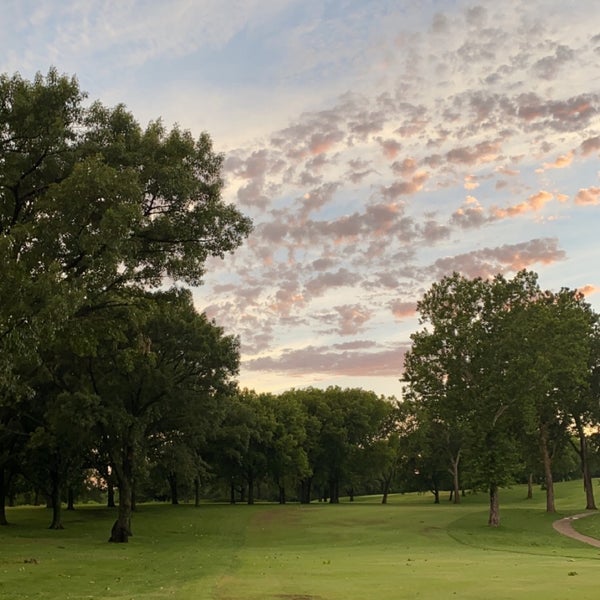 Dub's Dread Golf Club - Prairie - Piper-kc-ks - 272 visitors