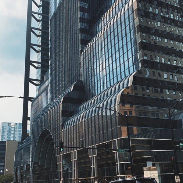 Accenture Tower - West Loop - 1 tip from 1433 visitors