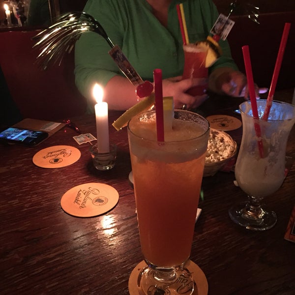 Peaches - Cocktail Bar