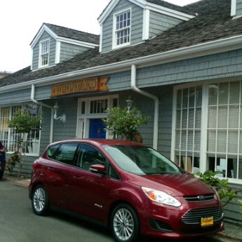 Windward Ford of Hawaii - Car Dealership