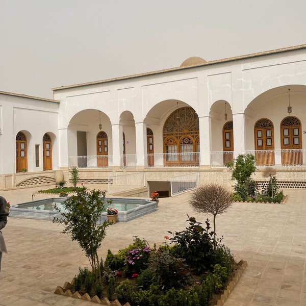Javaheri Mansion | عمارت جواهری - Hotel
