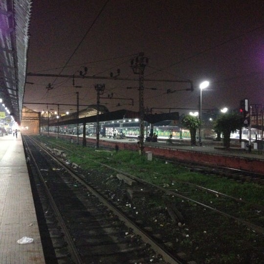 Photos at Sealdah Railway Station - 17 tips