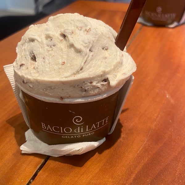 Bacio di Latte - 16 tips