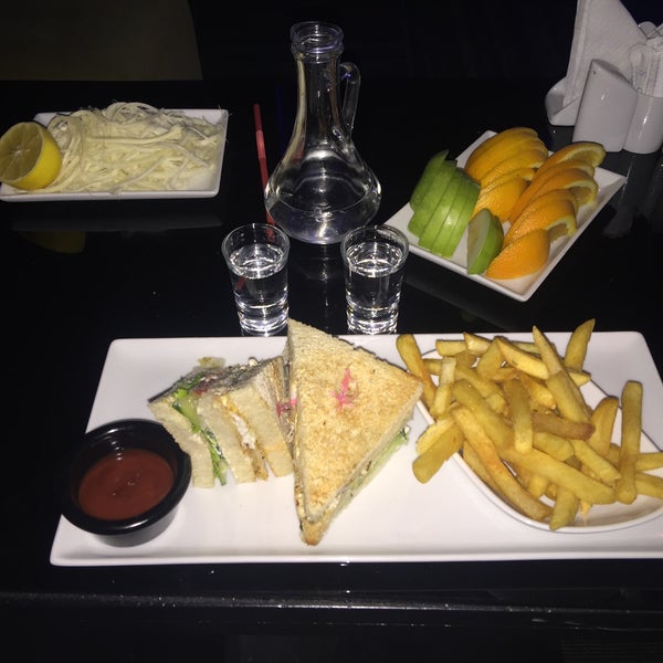 YUXA Restoran, Karaoke