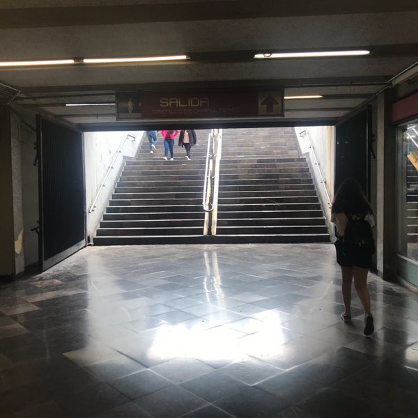 Metro Chapultepec (Línea 1) - Miguel Hidalgo, Distrito Federal