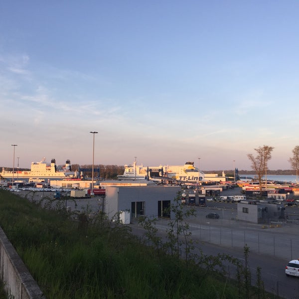 Photos at Finnlines Check-in Travemünde - 2 tips