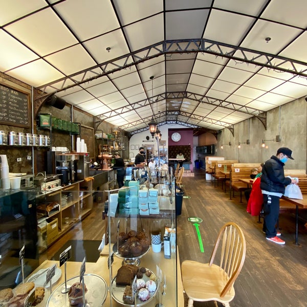 Platform 7 Coffee - Coffee Shop in Vancouver