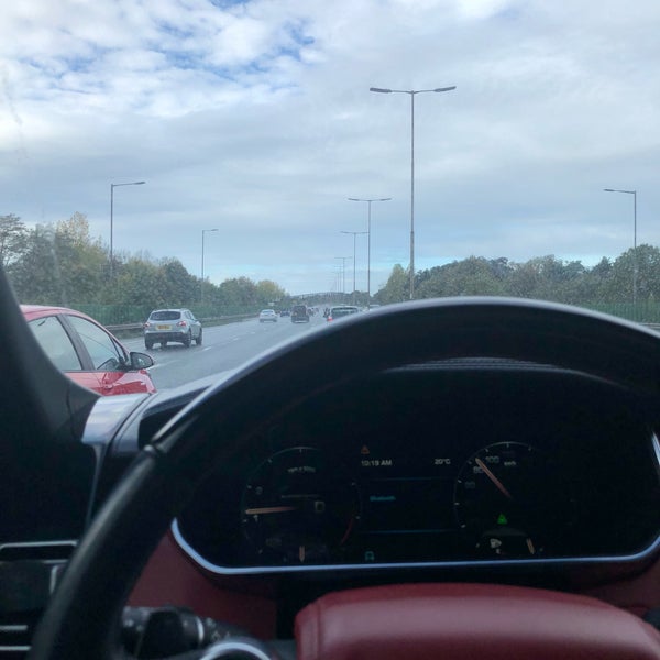 M4 Junction 5 - Intersection in West Drayton