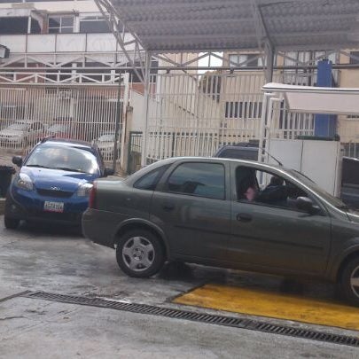 Autolavado Formula 1 - Car Wash and Detail in Caracas