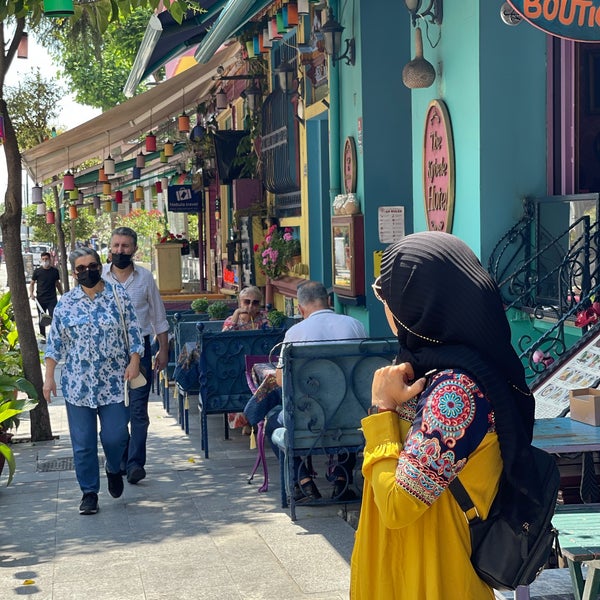 Yerebatan Caddesi - Road in Alemdar