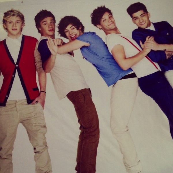 One Direction 1D World - Gift Shop in La Dreta de l'Eixample