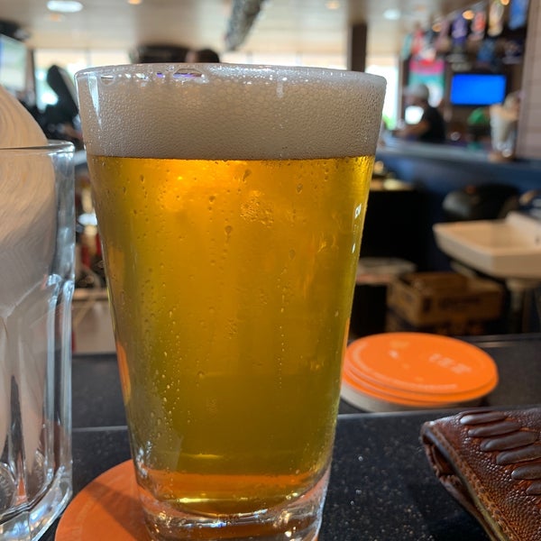 JJ's Broiler - American Restaurant