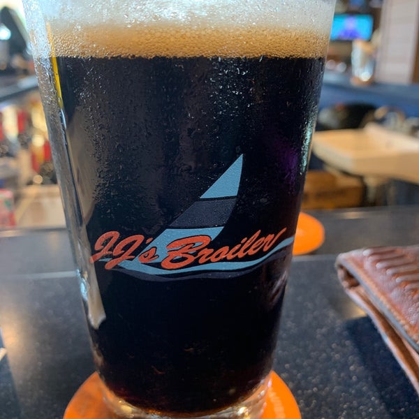 JJ's Broiler - American Restaurant