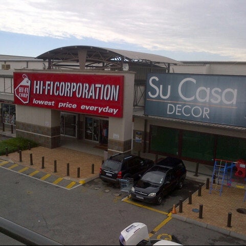 Fourways Crossing - Shopping Mall in Sandton